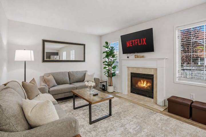 6br Niagara Retreat | Sleeps 12 | 30+ Days - Niagara-on-the-Lake