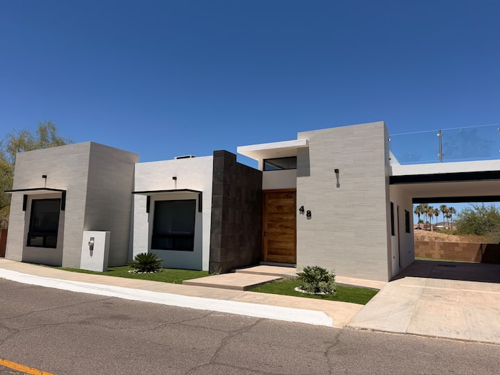 Nueva Casa Medusa - A La Entrada Del Country Club - San Carlos