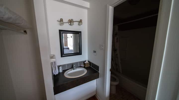 Deluxe Double Room At Motel Giffard - Quebec