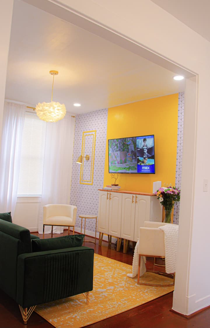 The Waverly Retreat - Baltimore, MD