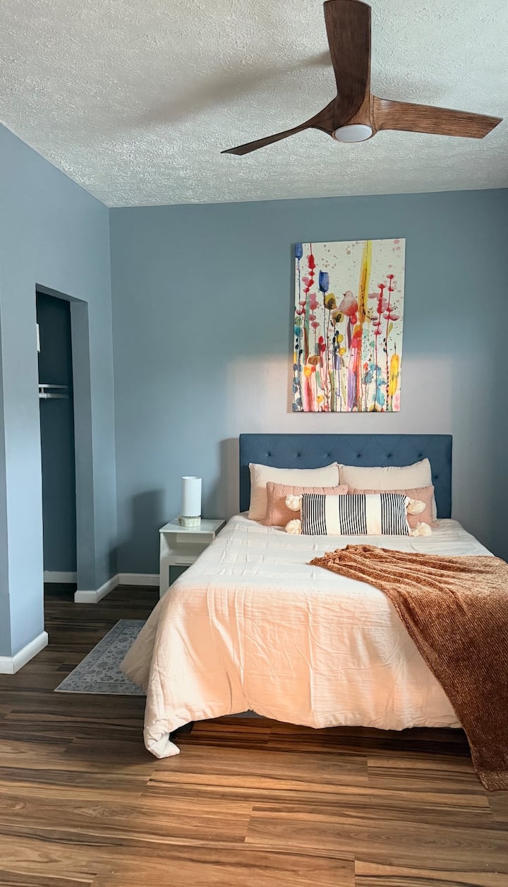 Cozy 1 Bedroom Apartment Near Downtown - Lafayette