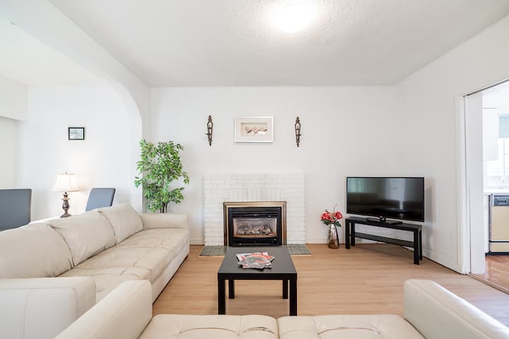 Charming West Side 3br Family Home | Next To Park - Vancouver