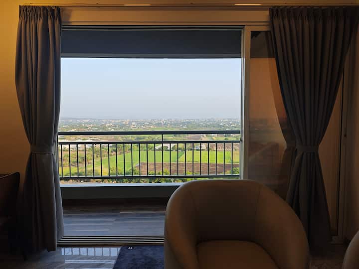 Silver Nest | Luxury Home Stay - Nashik