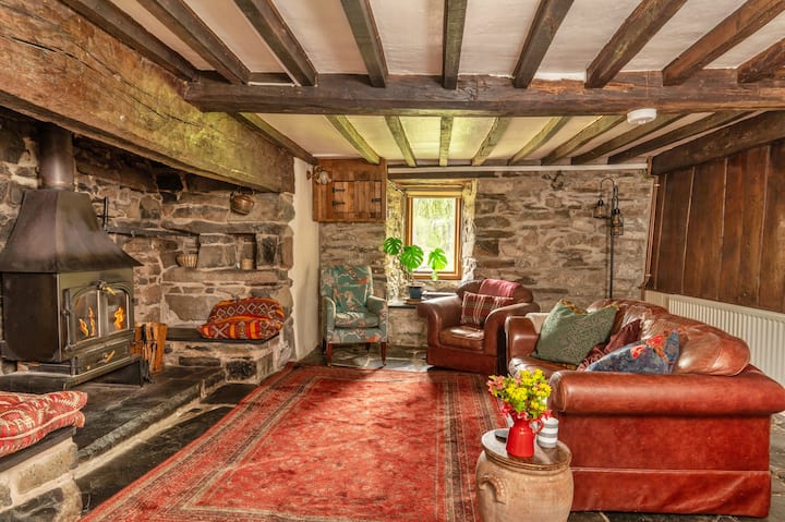 Finest Retreats | Y Cwtch - Dolgellau