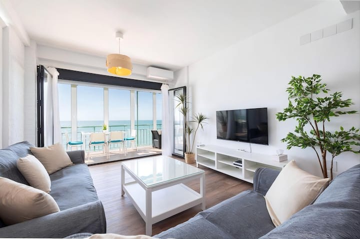 Olimpo Beachfront And Pool - Fuengirola