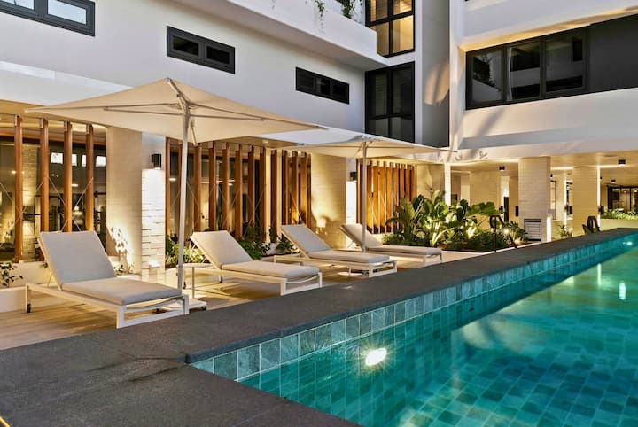 Modern Unit In The Heart Of Maroochydore! - Maroochydore
