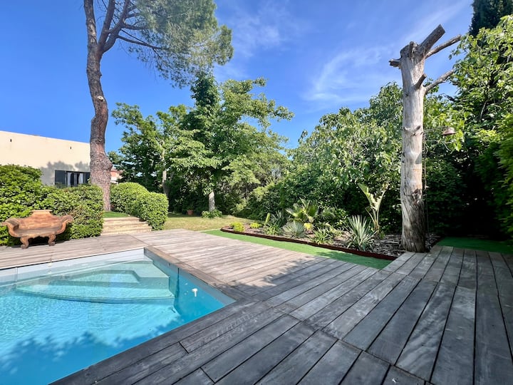 Grande Maison Avec Piscine Au Calme - Salon-de-Provence
