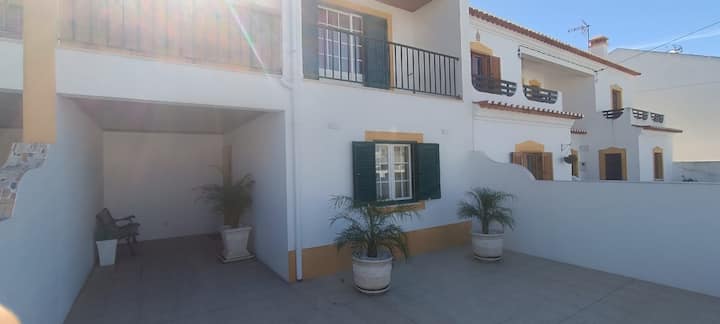 Malibu Guesthouse - Vila Nova de Milfontes