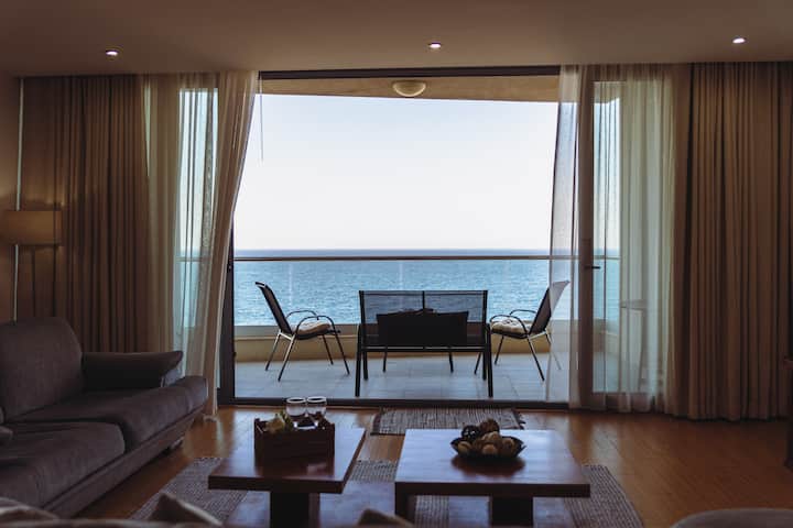 Torre Del Mare | Luxury Seafront | Tigne - Málta