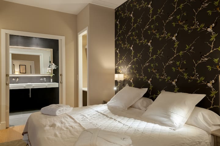 Suites Murillo Catedral Superior 3 Personas - Seville