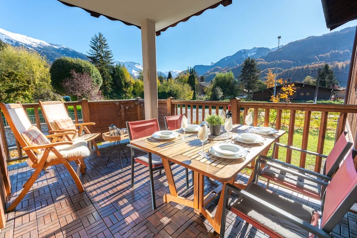 Central Apartment With Swimming Pool And Views - Samoëns