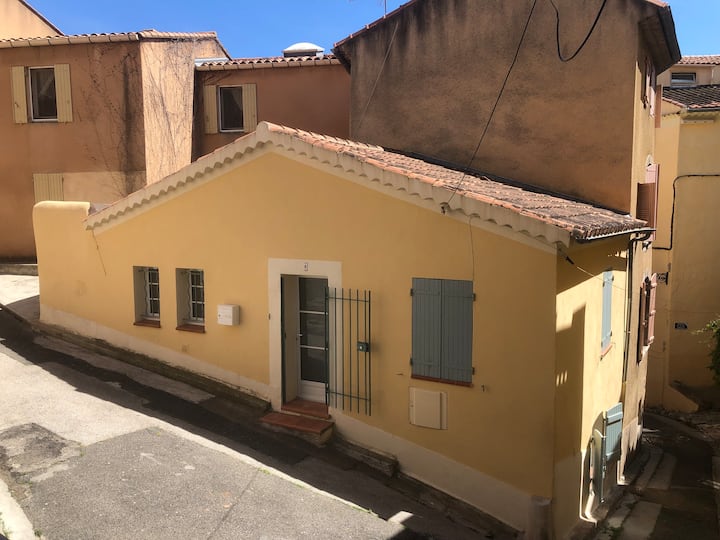Petite Maison Cosy Centre-ville - Hyères