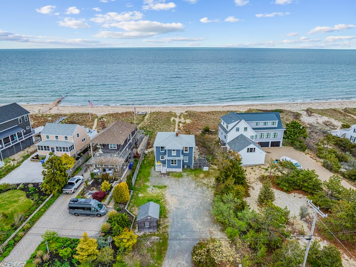 Spacious Cape Cod Waterfront Retreat Step To Beach - Sandwich, MA
