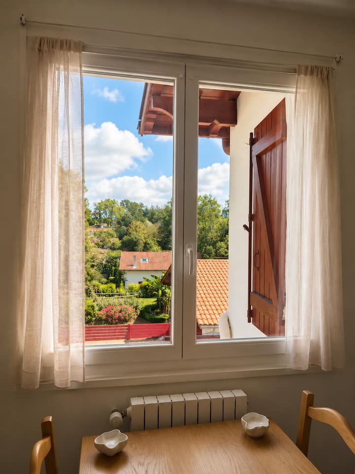 T3 Lumineux Au Calme Entre Océan Et Village Basque - Saint-Jean-de-Luz
