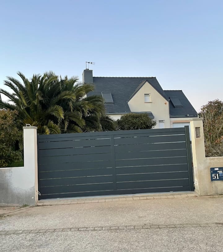 Au Fort-bloqué, Maison Proche De La Mer à Pied - Lorient