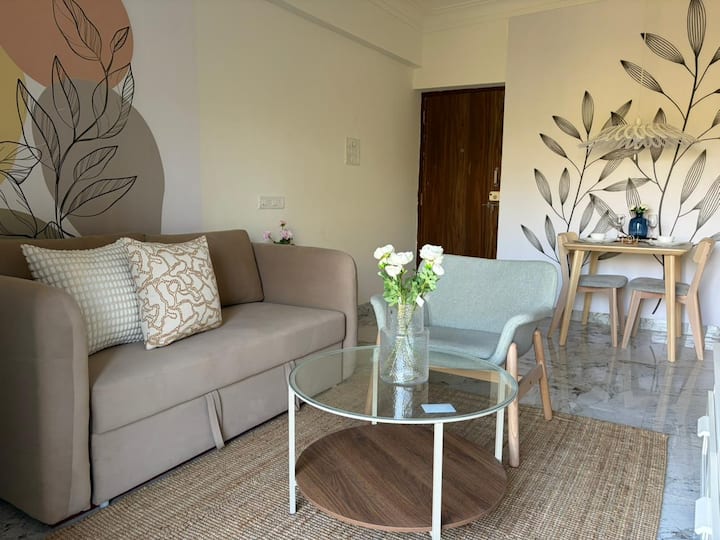 Stylish Designer 1bhk Near Dolphin Aquarium - Mumbai