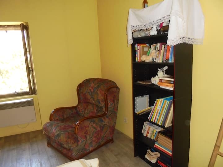 Chambre Au Calme à La Campagne, Lieu Touristique - Grignan