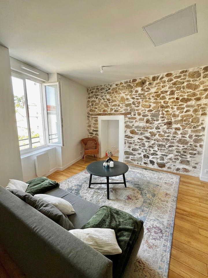 Appartement De Charme - 6 Personnes - クリッソン