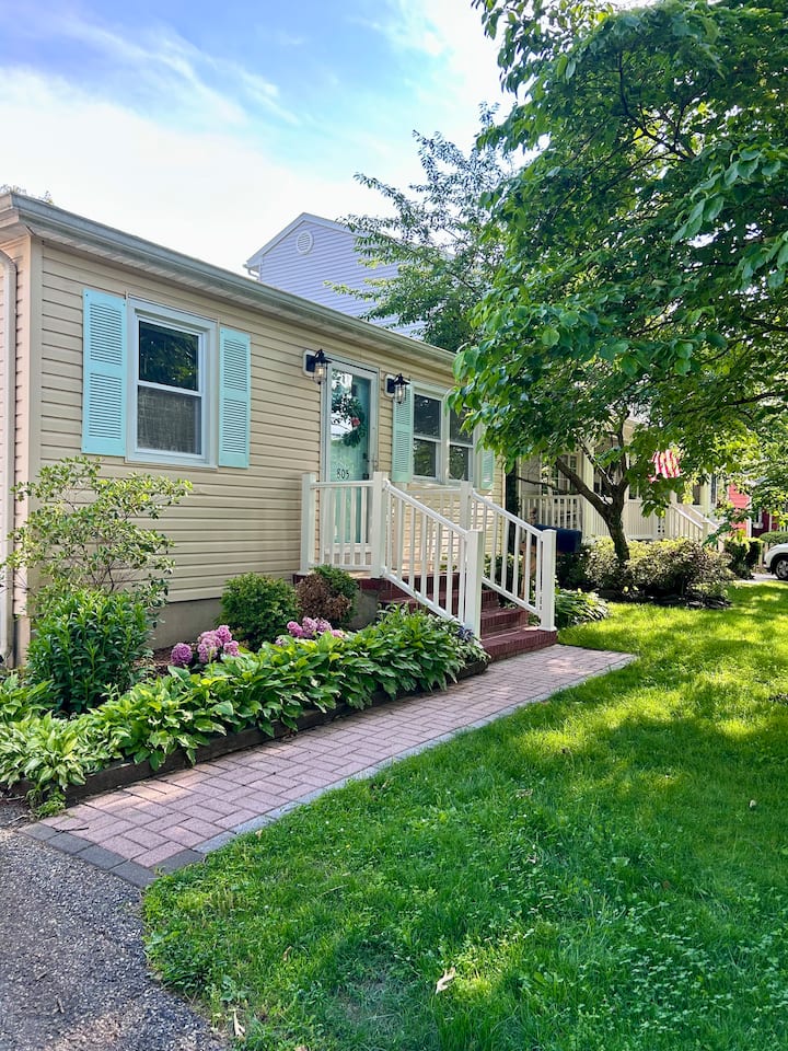 Seaside Escape | Near Beach & Town - Manasquan, NJ