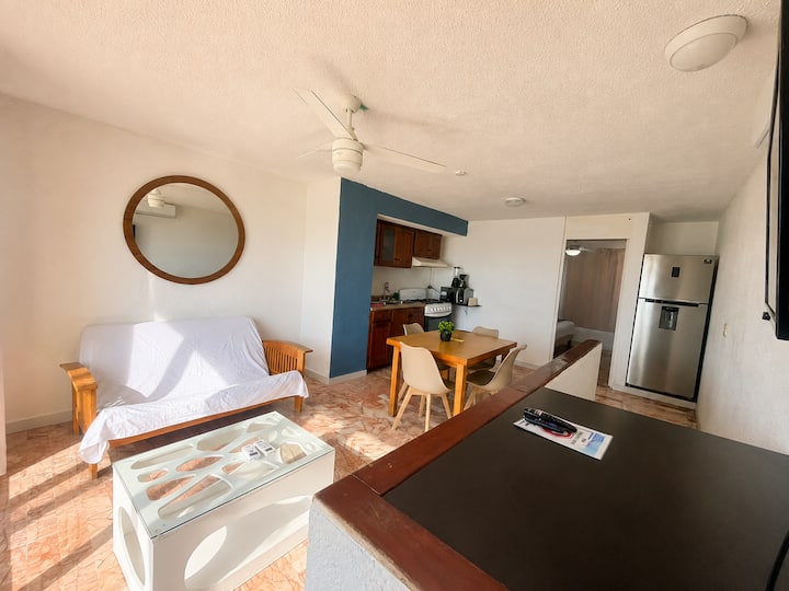 Balcon Vista Al Mar, 6 Huespedes En Zona Hotelera - Cancún
