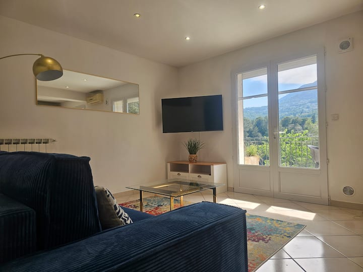 Bel Appartement Paisible Et Accès Rapide - Carros