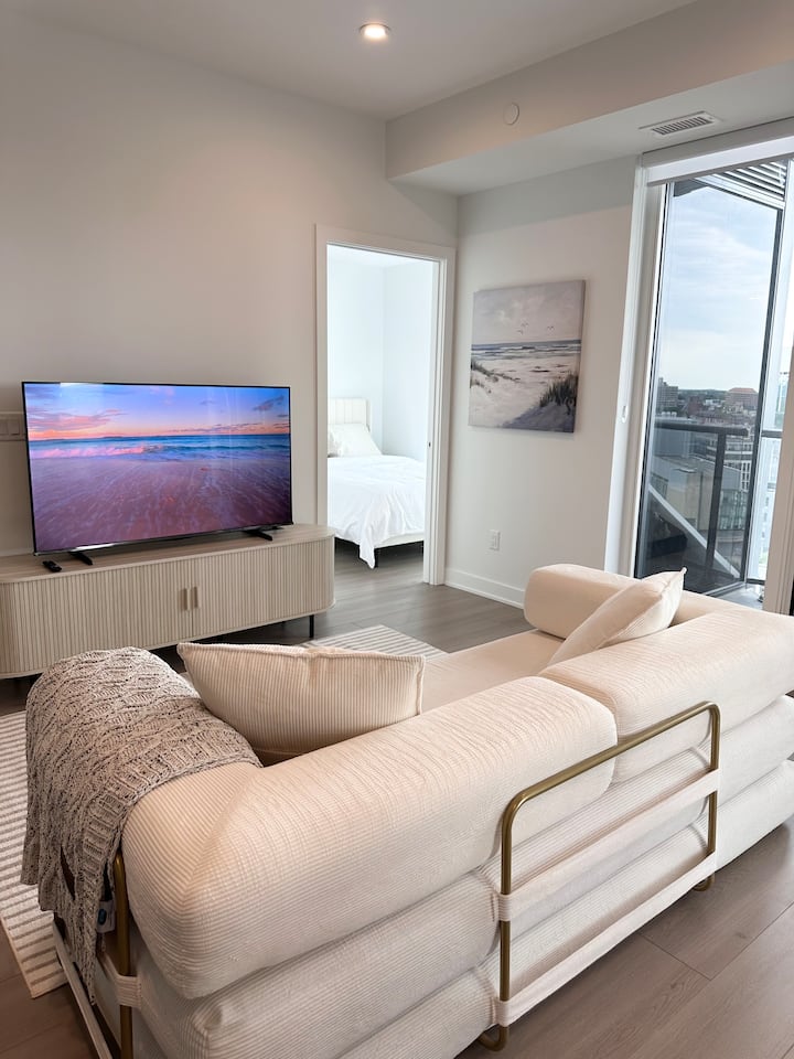Resort Style Condo With Hydra Spa And Bowling - Chicopee