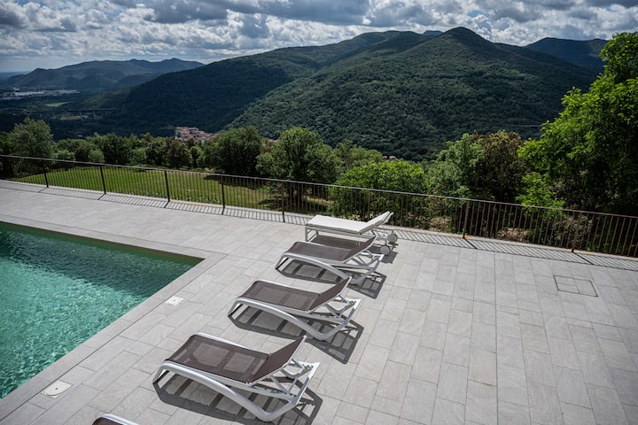 Piscina, Vinyes, Boscos, Natura - Olot