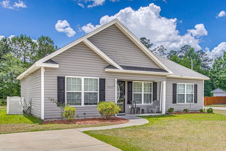6 Mi To Dtwn Conway! Quiet Family Getaway W/ Patio - Conway, SC