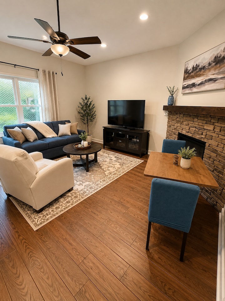 Private 1 Br Suite W/ Kitchenette & Private Patio - Deltona, FL