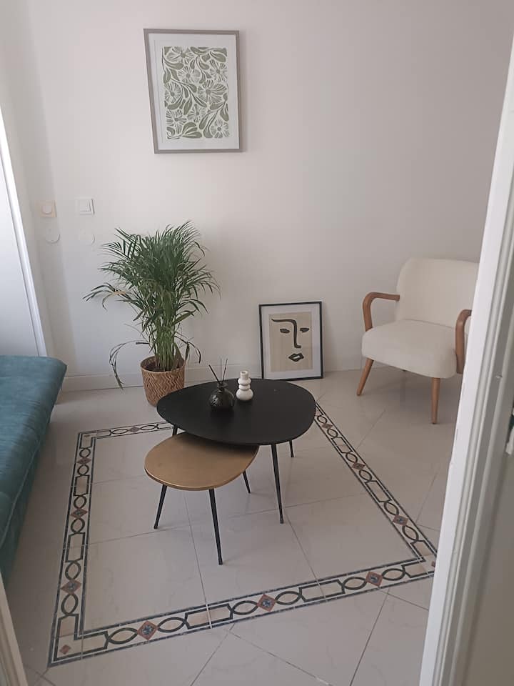 Maison Indépendante Dans Quartier Résidentiel - Alençon