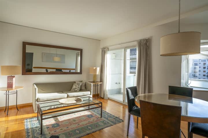 Recoleta / 4 Pax / Balcón Y Bañera Con Hidromasaje - Buenos Aires