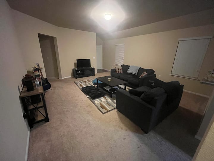 Manor-home - Elgin, TX