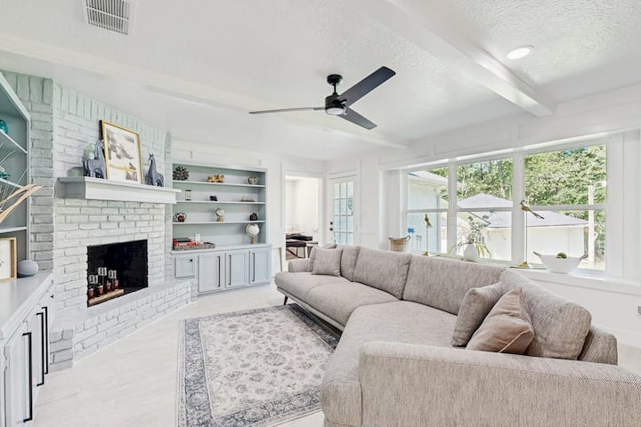 Lake Grove Retreat | 3br Family-friendly House Wit - Conroe, TX