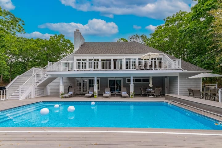 Southampton Beauty With Pool - Hampton Bays, NY