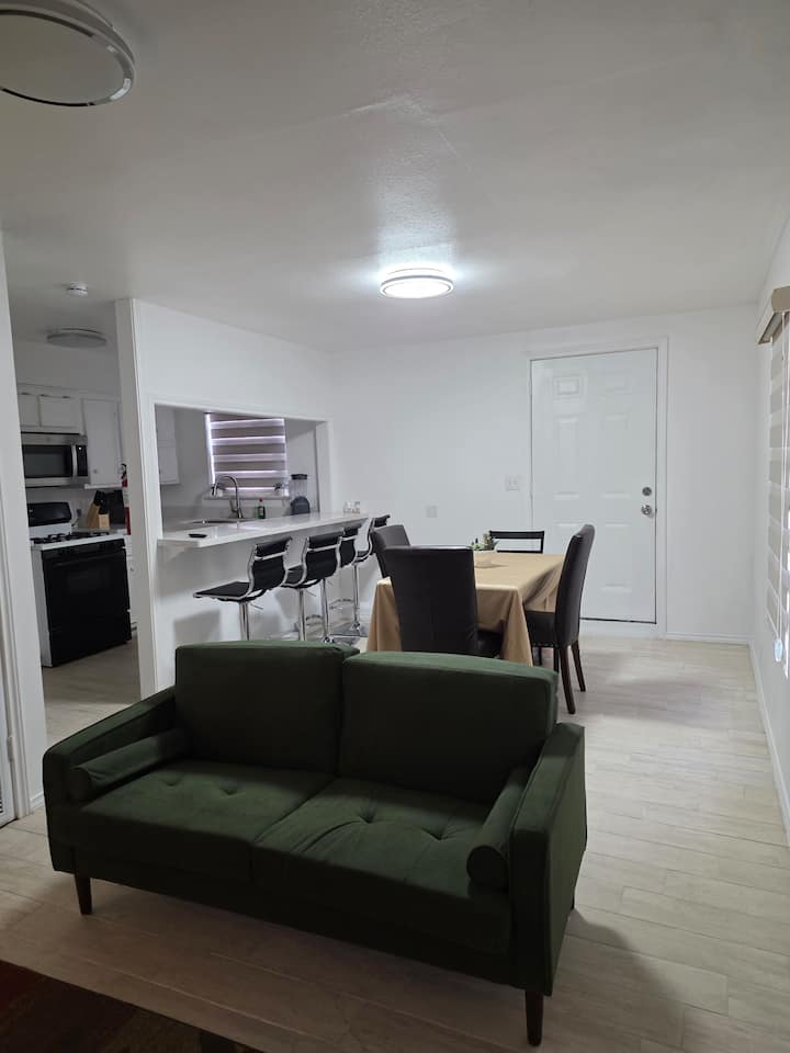 Comfortable Apartment Near Space X & Airport - Brownsville, TX