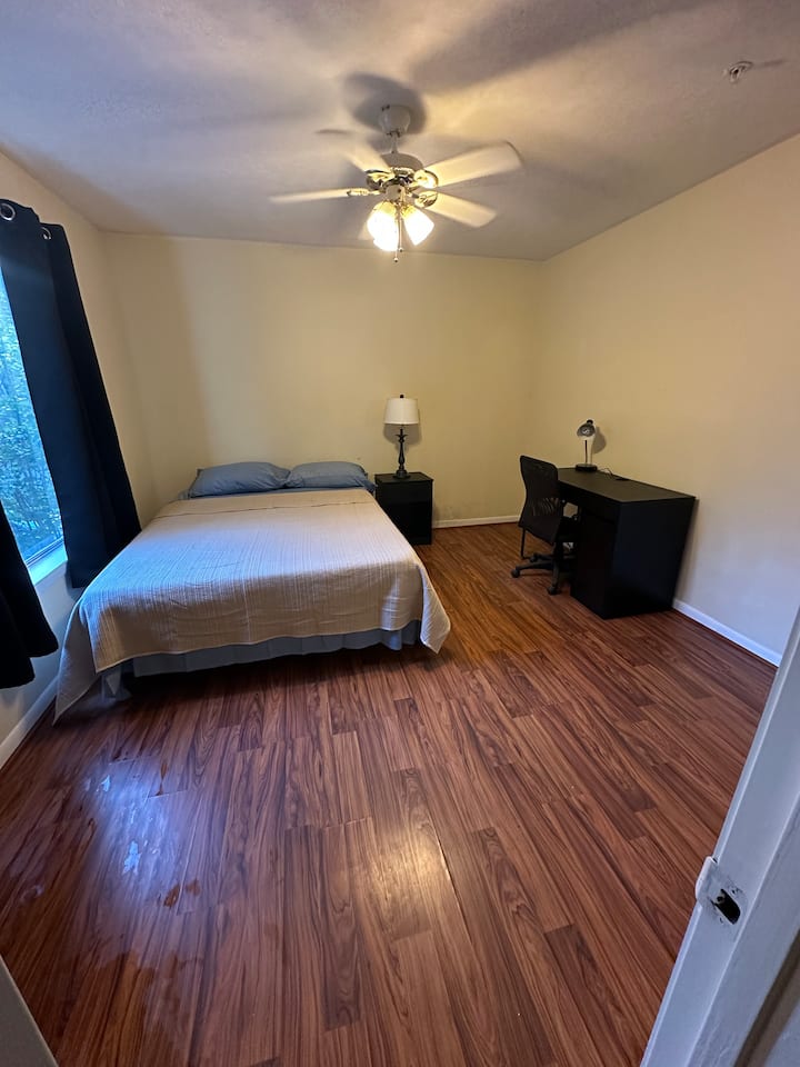 Private Bed And Bath At University Of Florida #1 - Gainesville, FL