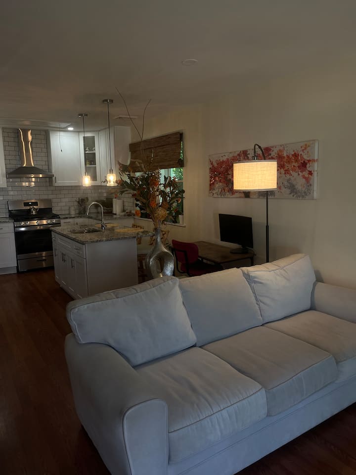 Home In Wallingford - Chester, PA