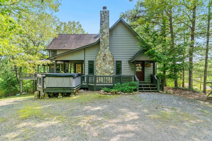 Mountain Rivers Lodge - Mineral Bluff, GA