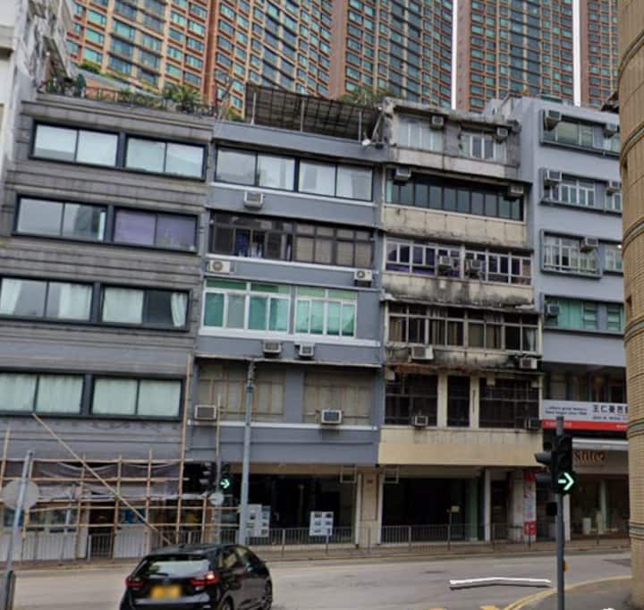 Own Rooftop Apartment Based In Happy Valley - Hong Kong