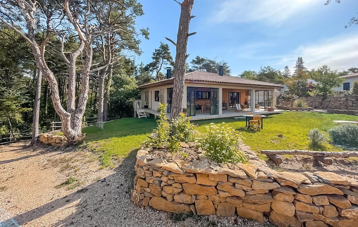 Maison Bain Nordique - Nans-les-Pins