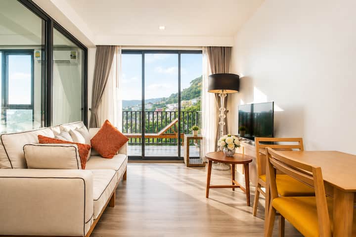 Best Location Condo In Patong, Seaview Pool - Patong Beach