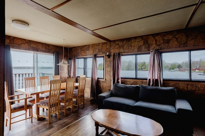 Stunning Lakeview 3-bdrm Cabin On Balsam Lake #01 - Kawartha Lakes