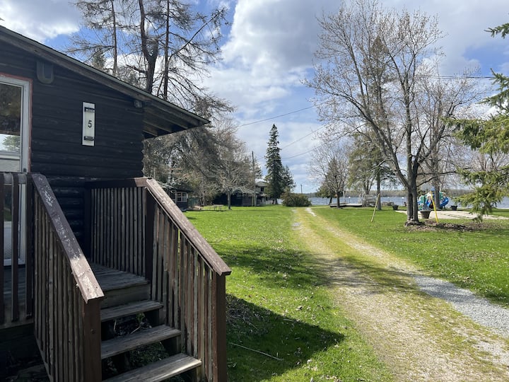 Stunning Lakeview 2-bdrm Cabin On Balsam Lake #05 - Kawartha Lakes
