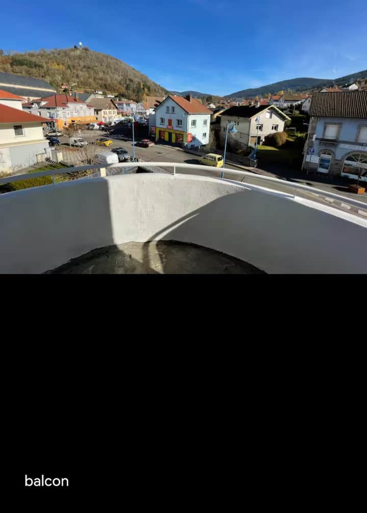 Appart Avec Vue Sur La Montagne Avec Balcon - Bussang