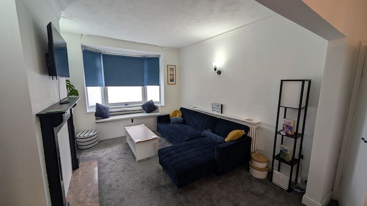 Cleethorpes Family Home Sleeps 7 Perfect Location - Cleethorpes