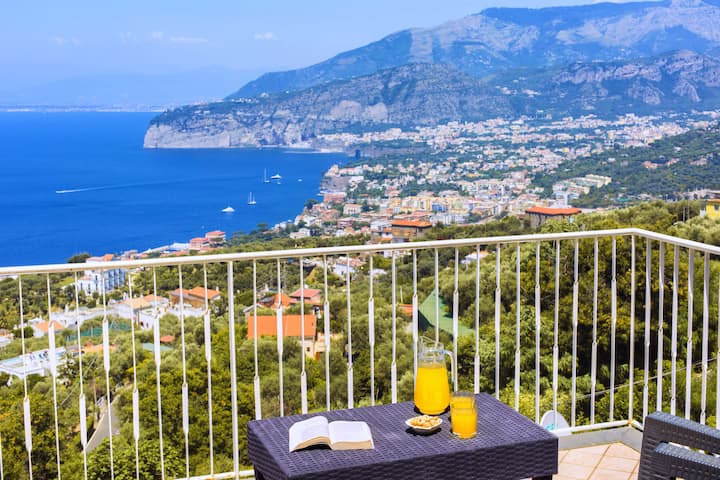 Augusta Del Golfo: Sea View And Jacuzzi - Sorrento