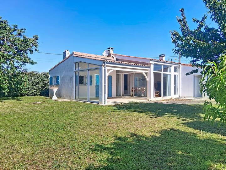Les Tamarix By Interhome - Saint-Denis-d'Oléron