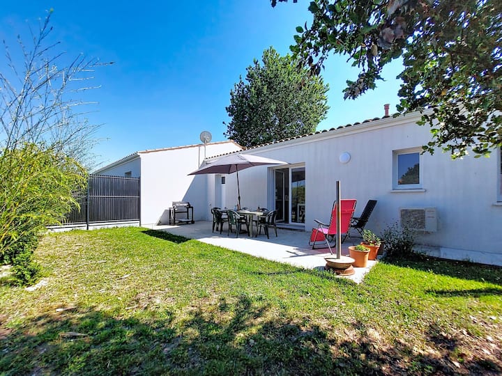 Les Bergeronnettes By Interhome - La Tremblade