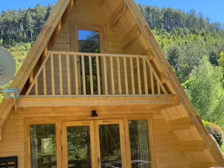 Cabane Spacieuse - 7 Pers. - Mont Aigoual