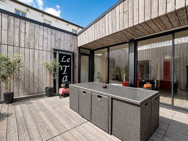 Loft Urbain Avec Grande Terrasse - 3 Chambres - Pontivy
